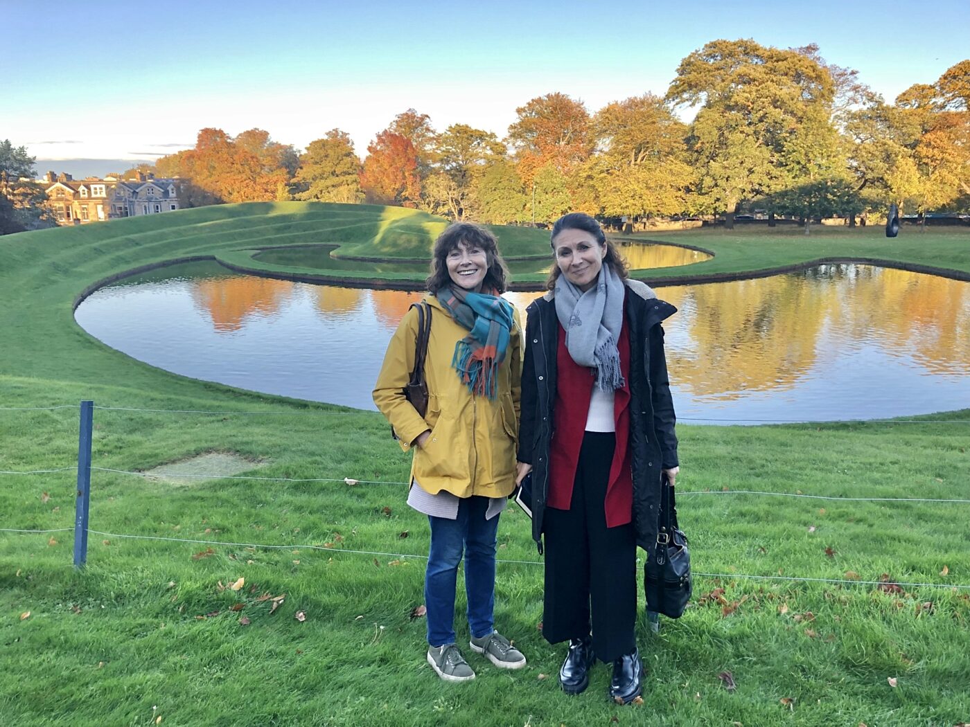 Obituary for Elaine and Julie Hall | G. Seller