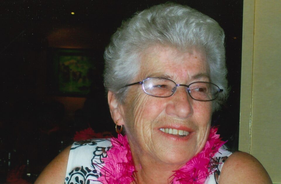 Obituary for Phyllis May Grimley "Phyl" | G. Seller