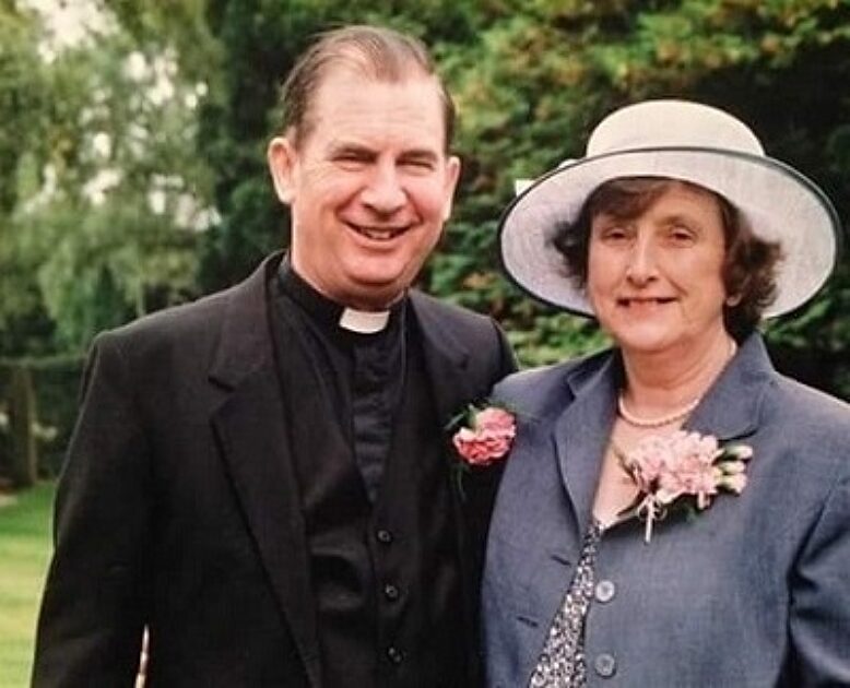Obituary for Rev. Charles Edward Fox | G. Seller