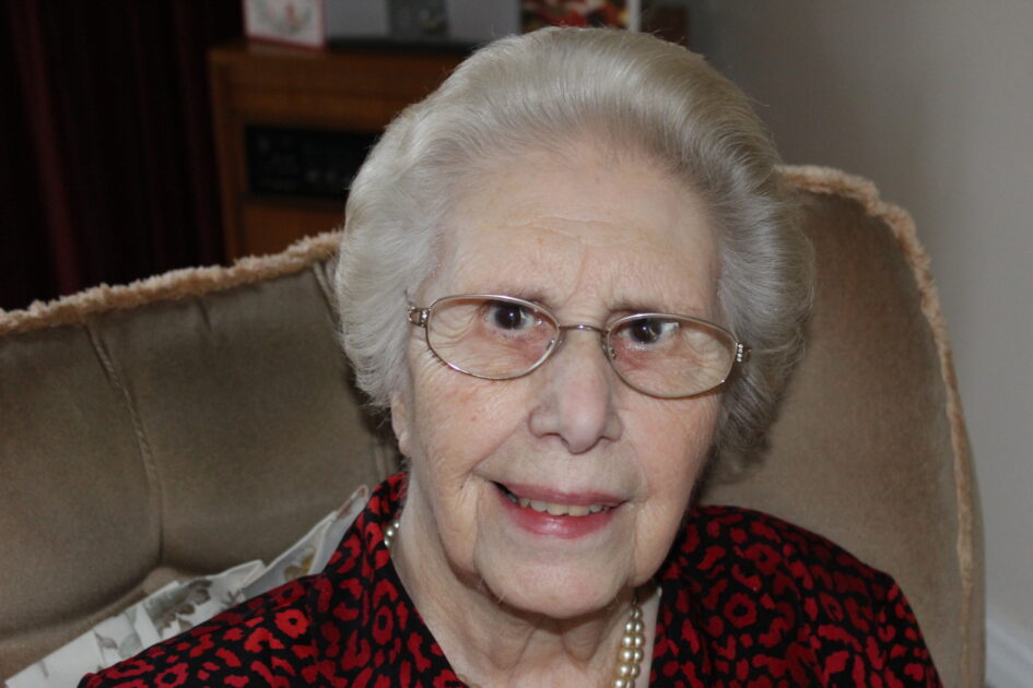 Obituary for Una Murray | G. Seller