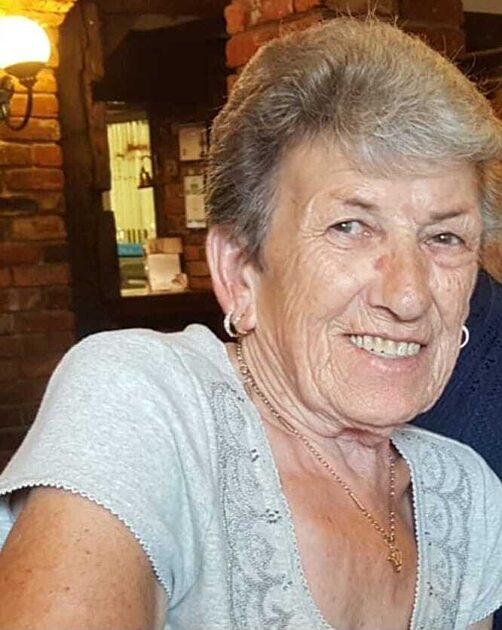 Obituary for Vicky Howard | G. Seller