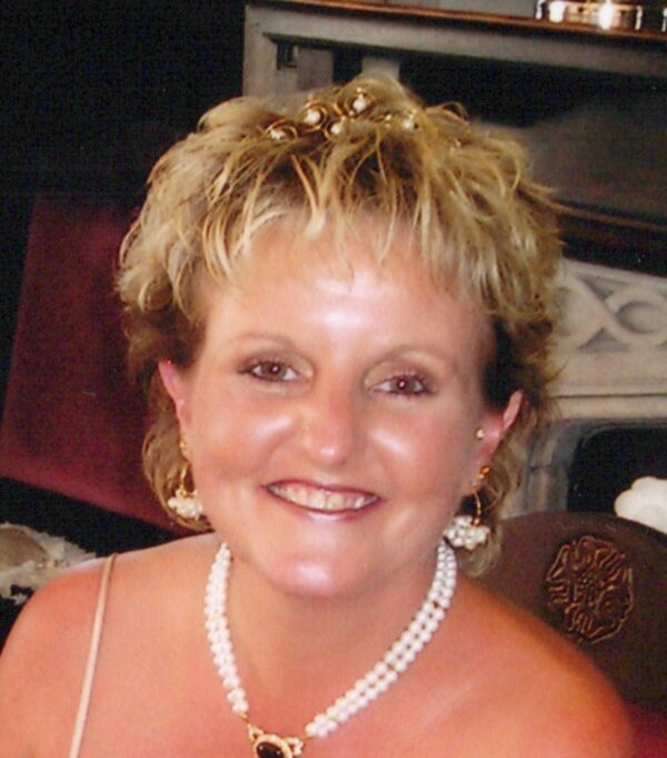 Obituary for Viv Bodycote nee Clarke | G. Seller