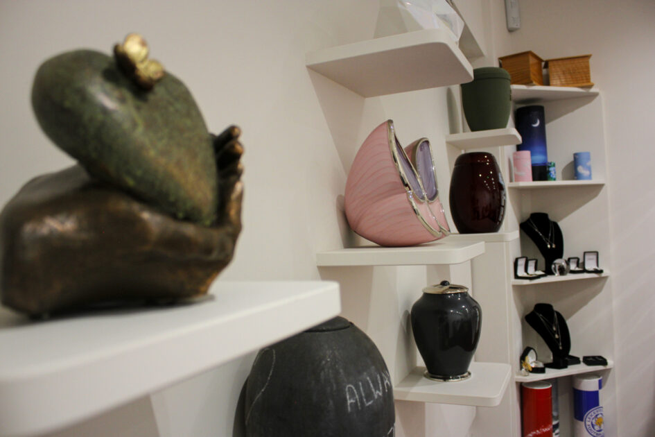 Cremated Remains Options | G. Seller Funeral Directors
